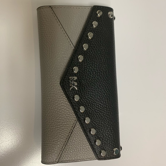Michael Kors | Bags | Michael Kors Large Envelope Wallet | Poshmark